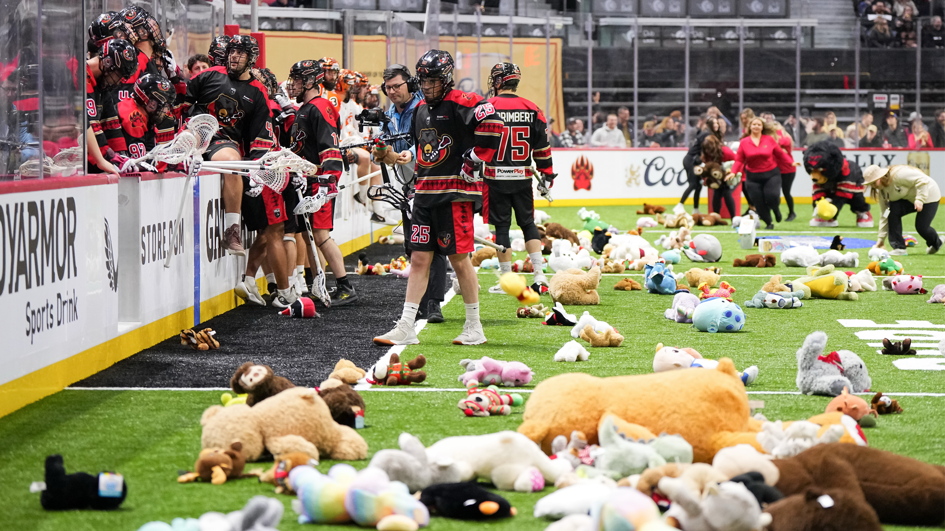 Teddy Bear Toss returns as Black Bears welcome Rush | Ottawa Black Bears